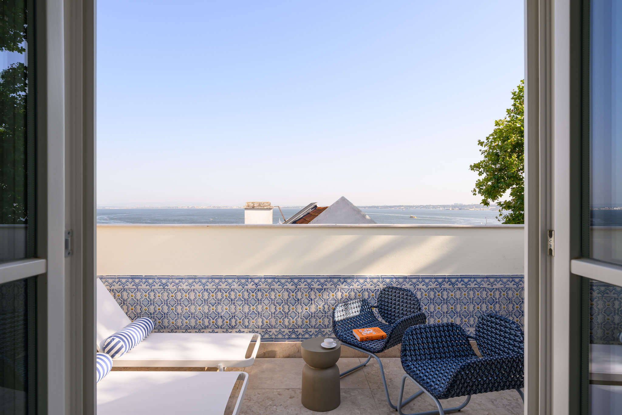 Deluxe Terrace Sea View - Casagrand Lisboa